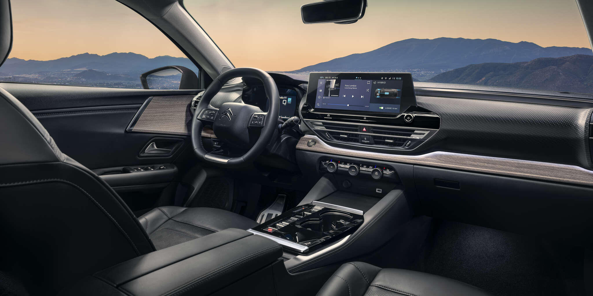 CONNECTED NAVIGATION PLUS PACK | Store